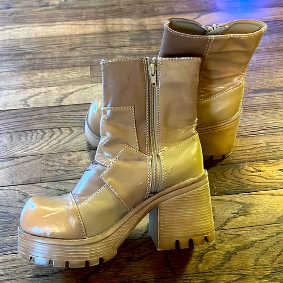 Classified | Shoes | Vintage Platform Patchwork Boots 8 Y2k | Poshmark